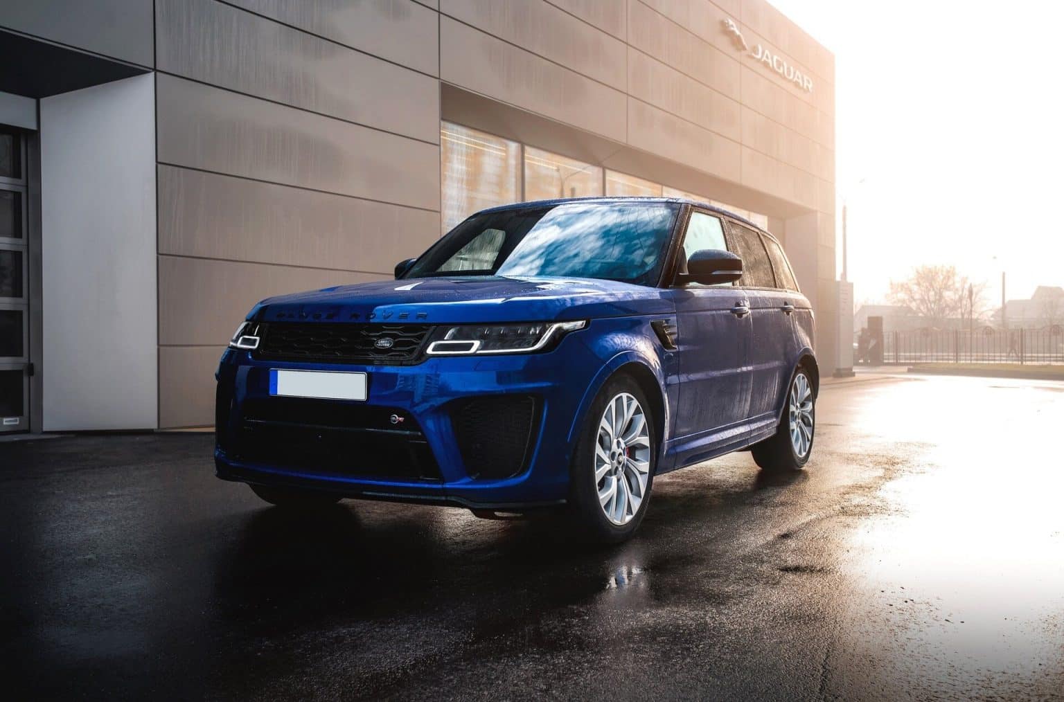 Land Rover Cardiff | Expert Care & Value | Ystrad Service Centre